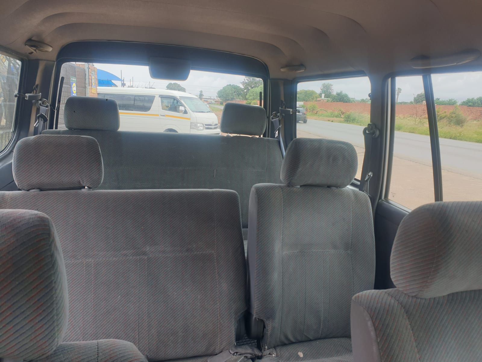 TOYOTA CONDOR 2400i | Times Square Motors